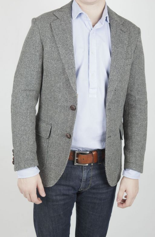 Trois conseils pour bien choisir son premier blazer homme | Le Comptoir Web Trois conseils pour bien choisir son premier blazer homme | Le Comptoir Web